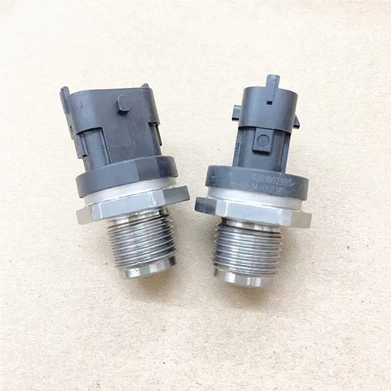 C70 II 2.0 디젤 엔진 120kW ARA3102 용 1PCS 커먼 연료 레일 압력 센서 0281002995 ...