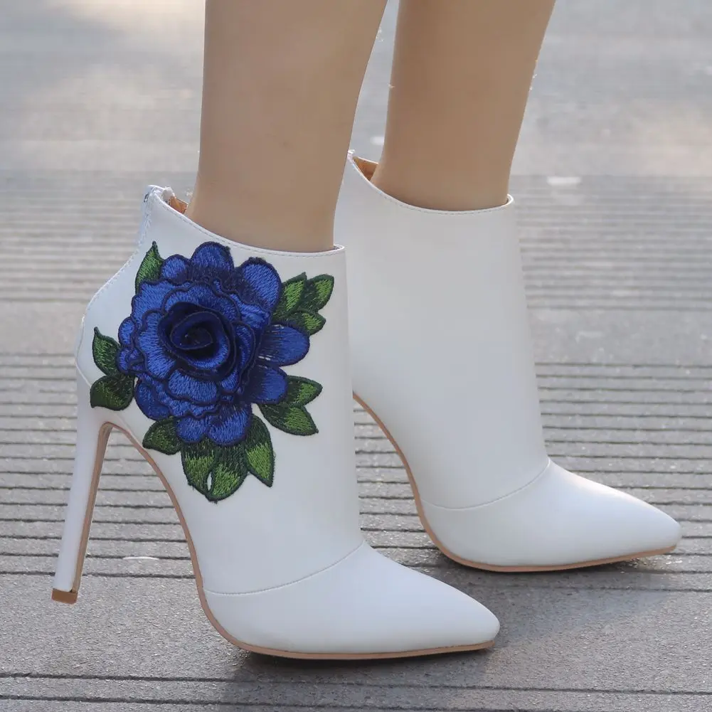 Crystal Queen Blue Flower Lace Lady Party Prom Boots Wedding Bridal ...