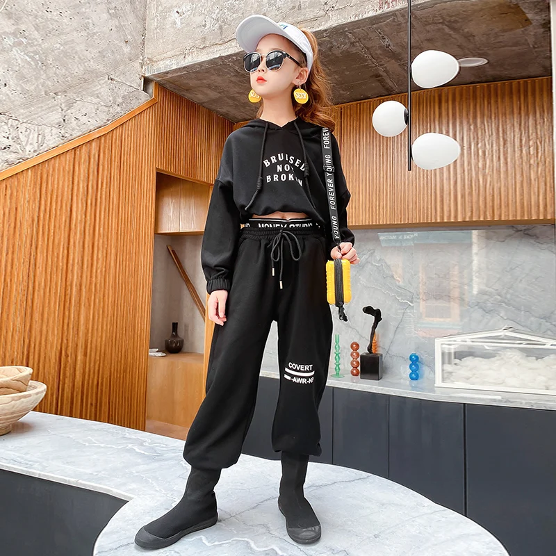 Joggers For Girls Outfits