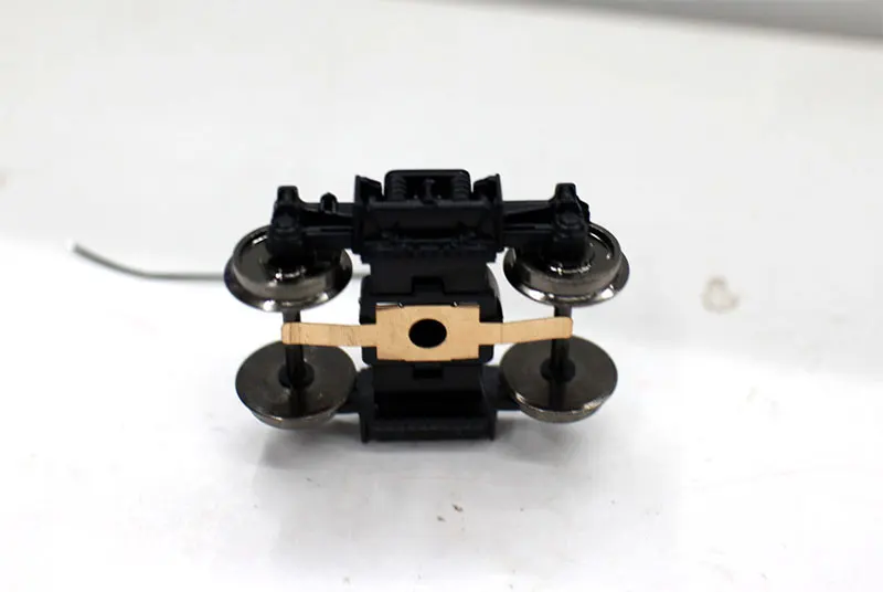 2PCS 1:87 HO Scale Model Train Cabin Bogie Assembly Locomotive Upgrade Sand Table Scenery ...