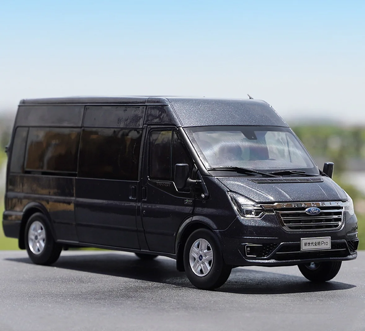 1-18-Scale-Transit-Pro-Van-Blue-Diecast-car-Model-Toy-Collection-Gift ...