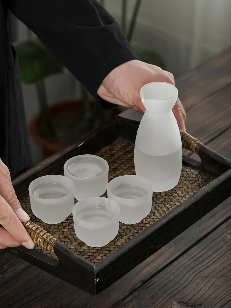 Modern Sake Set