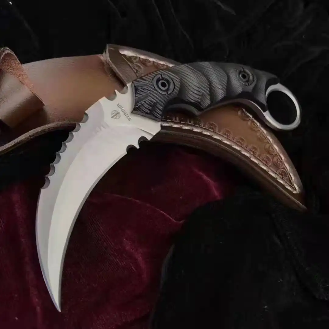 Strider Karambit