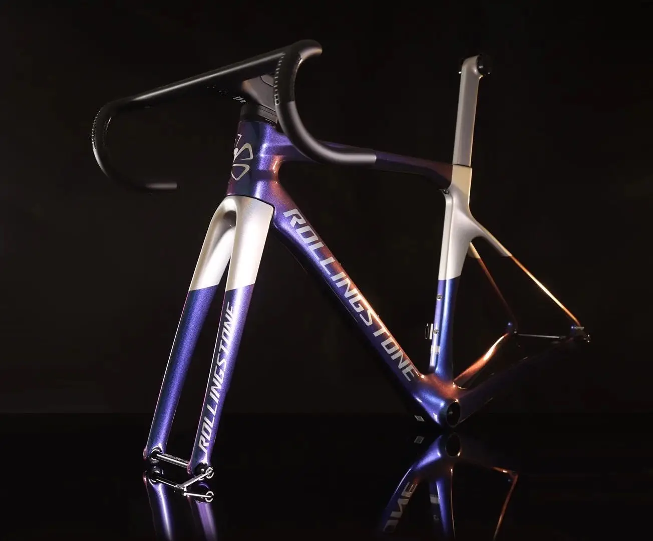 Rolling-Stone-Hider-Carbon-Disc-Brake-Road-Frame-set-and-aero-bar-full ...
