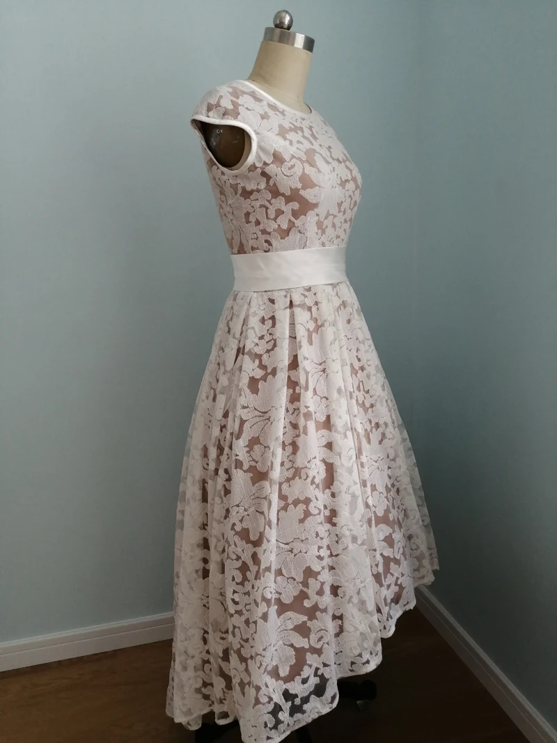 Simple Dress For Graduation With Sleeves