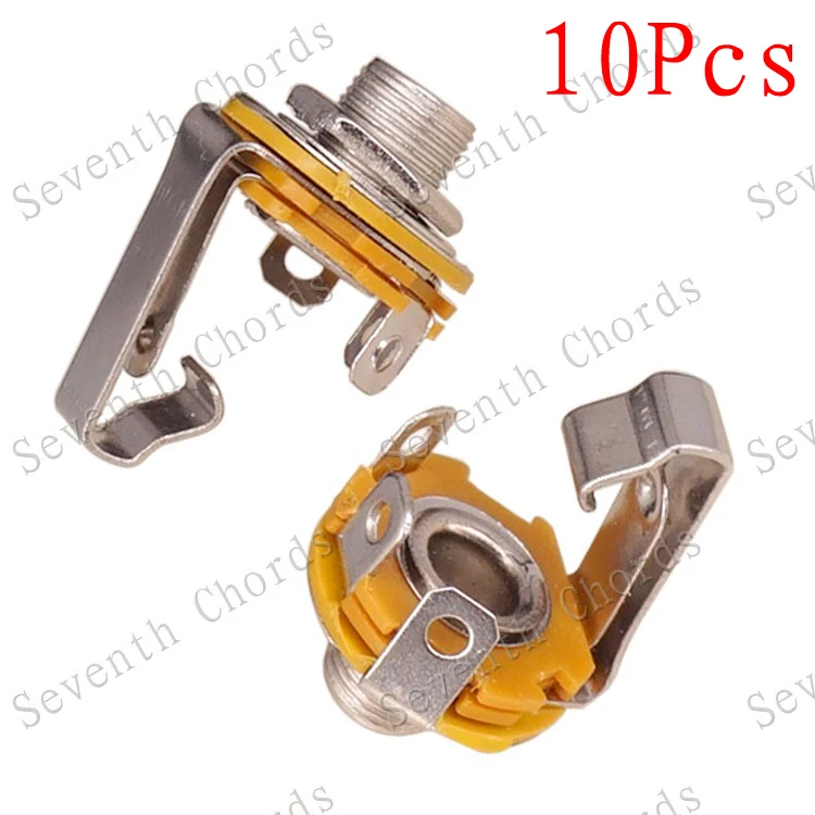 Closed circuit audio jack