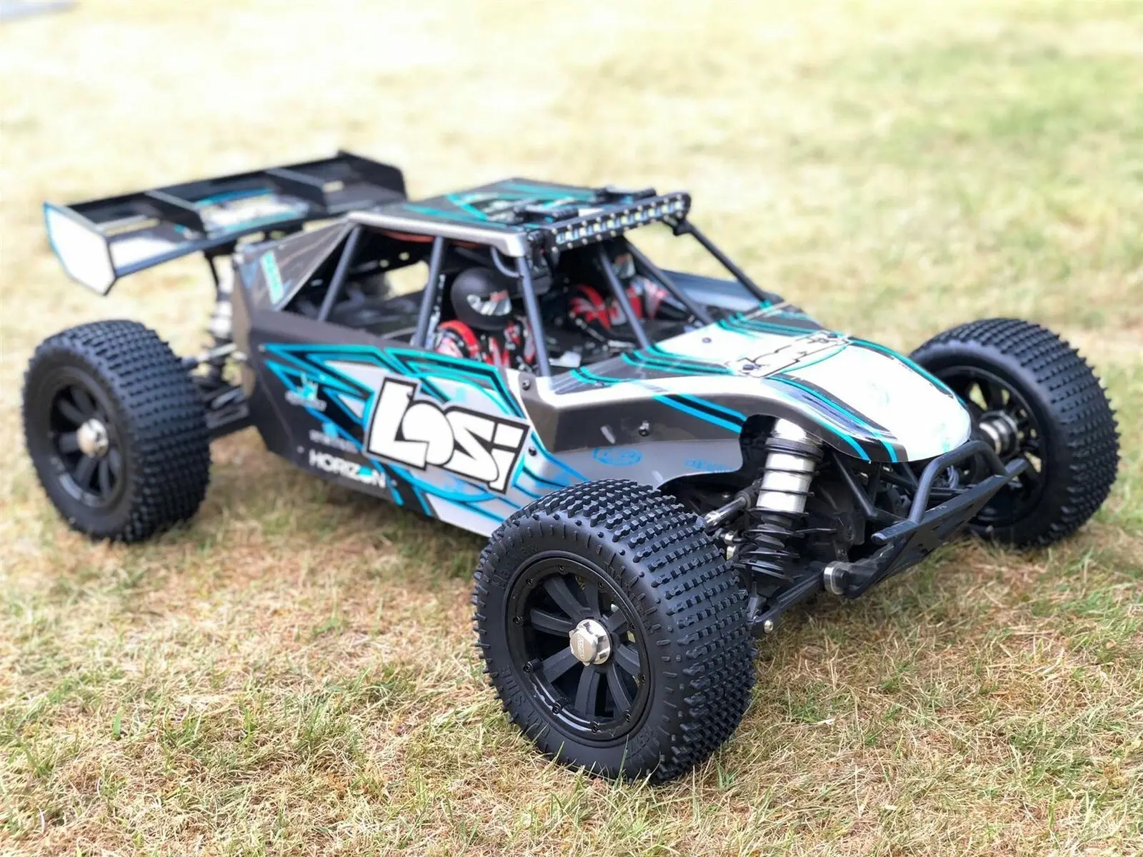 Pneumatici-Madmax-Strong-Grip-MAXI-PIN-per-1-5-LOSI-5IVE-T-DBXL-XL-E-2.jpg