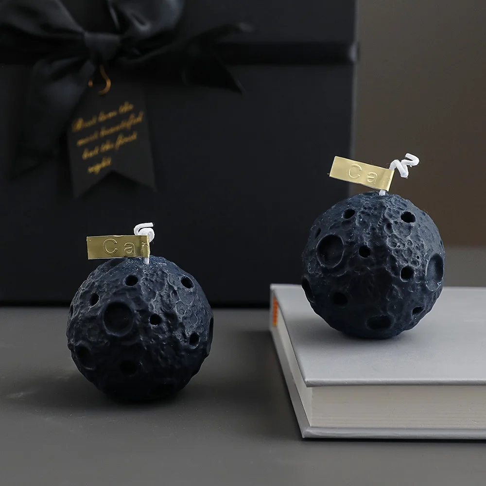Black Decorative Candle | Black Gold Moon Candle | Black Scented ...