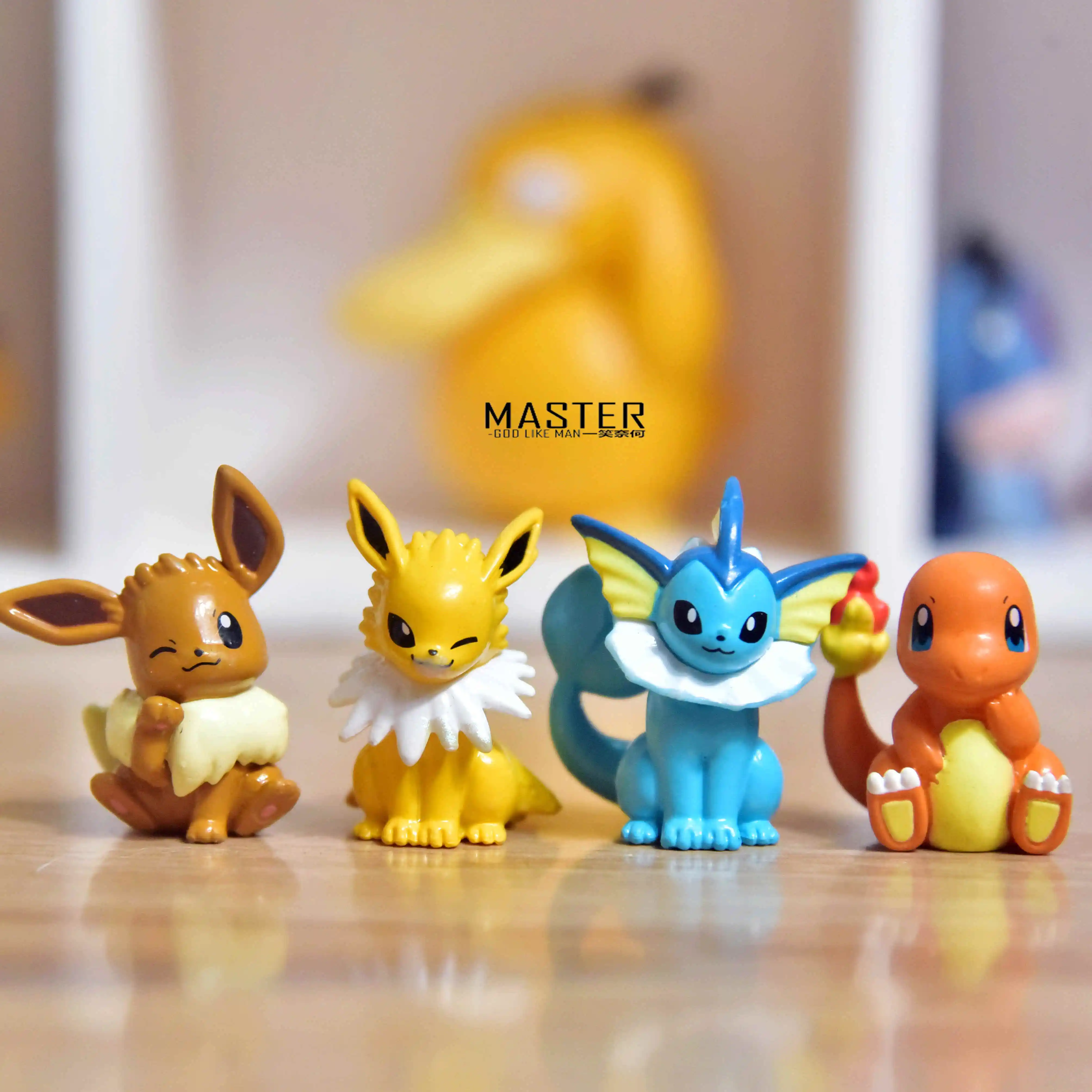 Eevee And Jolteon