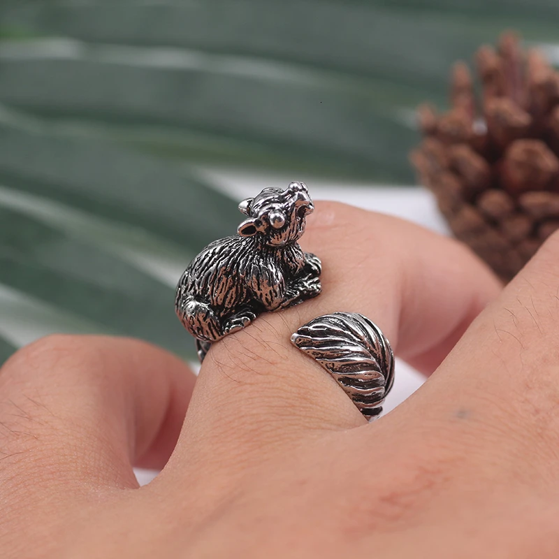 Squirrel Ring