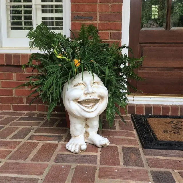 Muggly's The Face Statue Planter Funny Muggle Face Sculpture Funny ...
