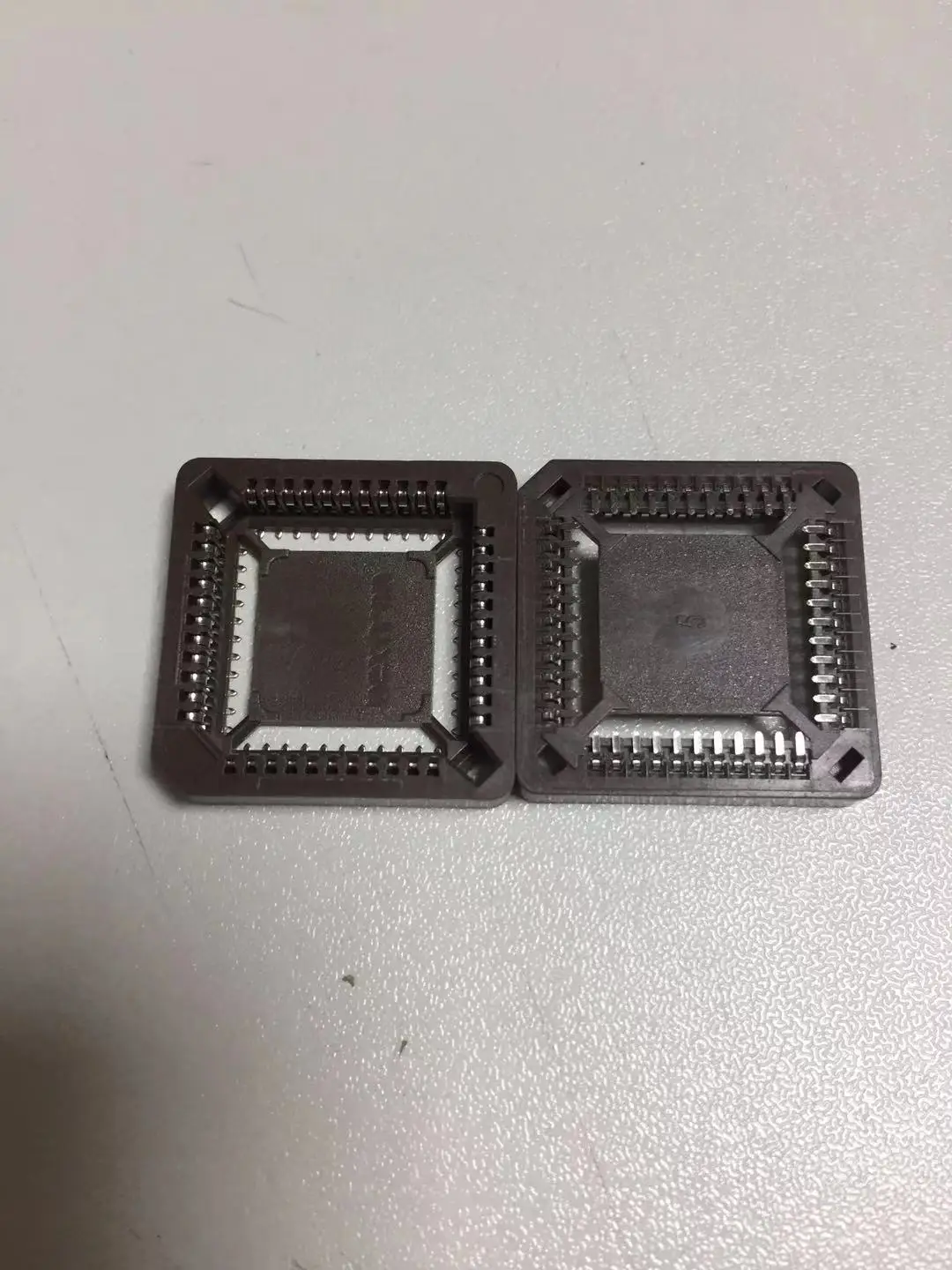 5PCS-10PCS-PLCC44-SMD-IC-Socket-PLCC44-Socket-adapter-44-Pin-PLCC-PLCC ...