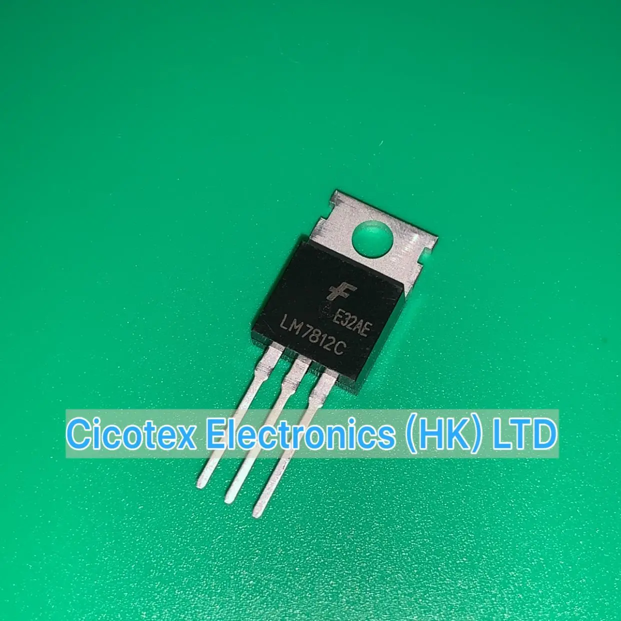 10 pçs/lote LM7812CT 7812 TO220 IC REG LINEAR 12 V 1A TO220-3