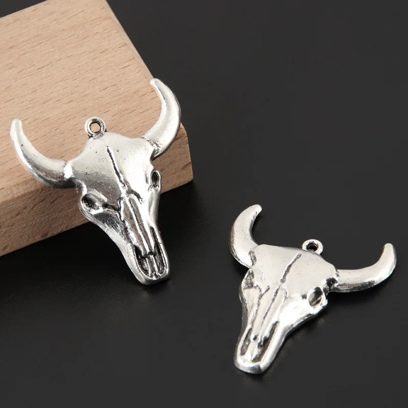 10pcs Silver Color 29x33mm 3D Bull OX Head Charms Animal Cow Pendant ...