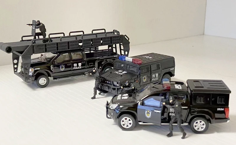 1-64-Special-Police-Car-Tactical-Climber-Explosion-Vehicle-Accessories-Tail-Box-1-64-Armed ...