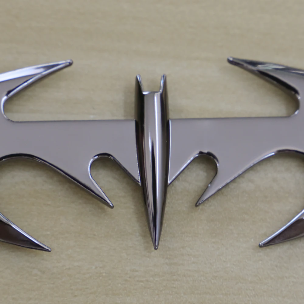 Nightwing Batarang