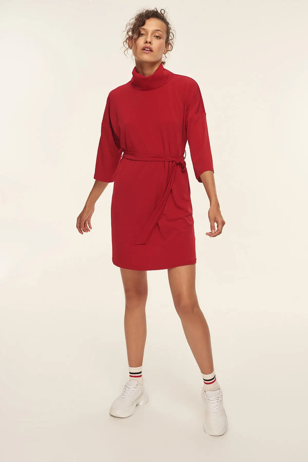 Trendyol Diğer Örgü Yaka Kuşaklı Kırmızı Elbise TCLSS18LJ0002|Elbiseler ...