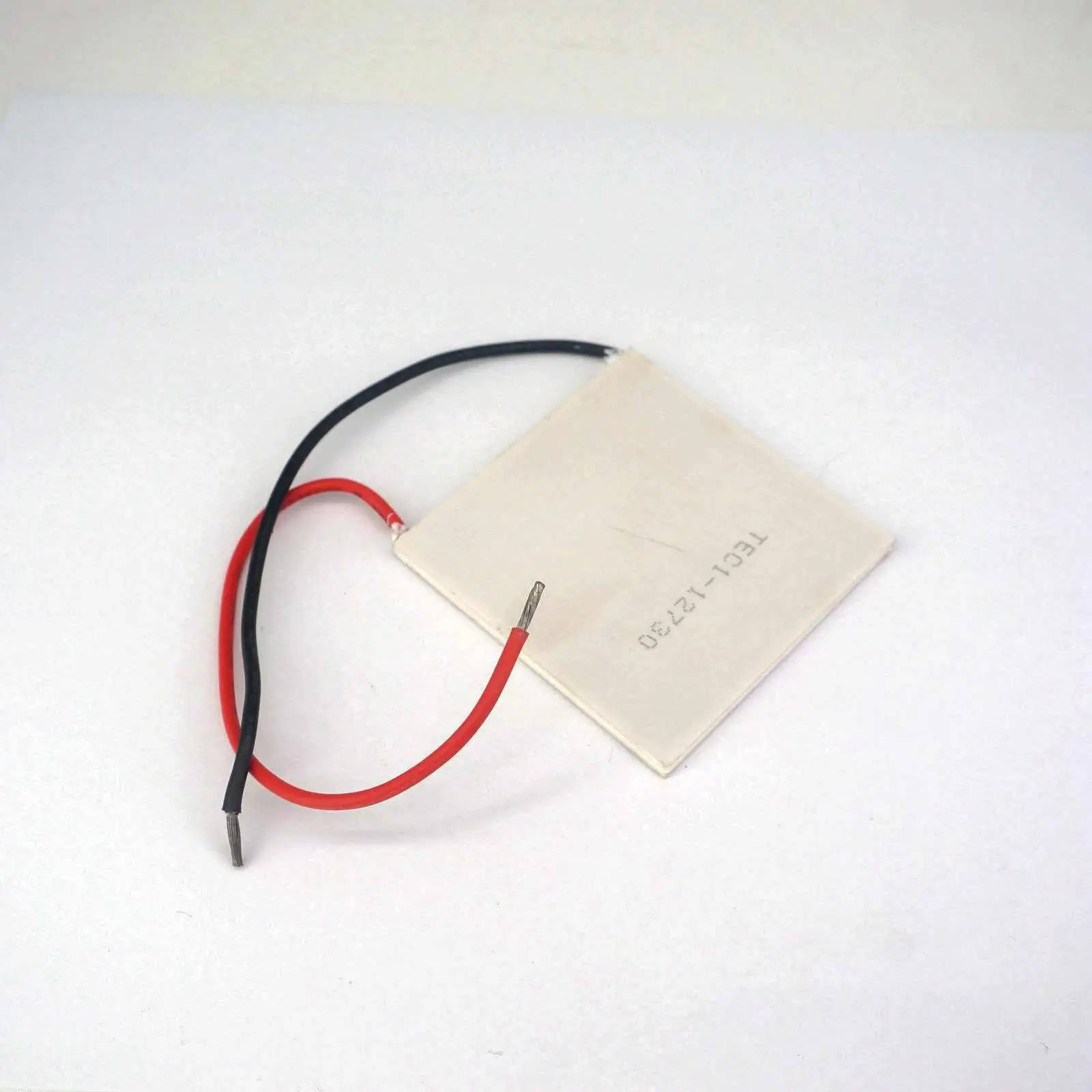 62x62 mm TEC1 12730 Heatsink Thermoelectric Cooler Peltier Cooling ...