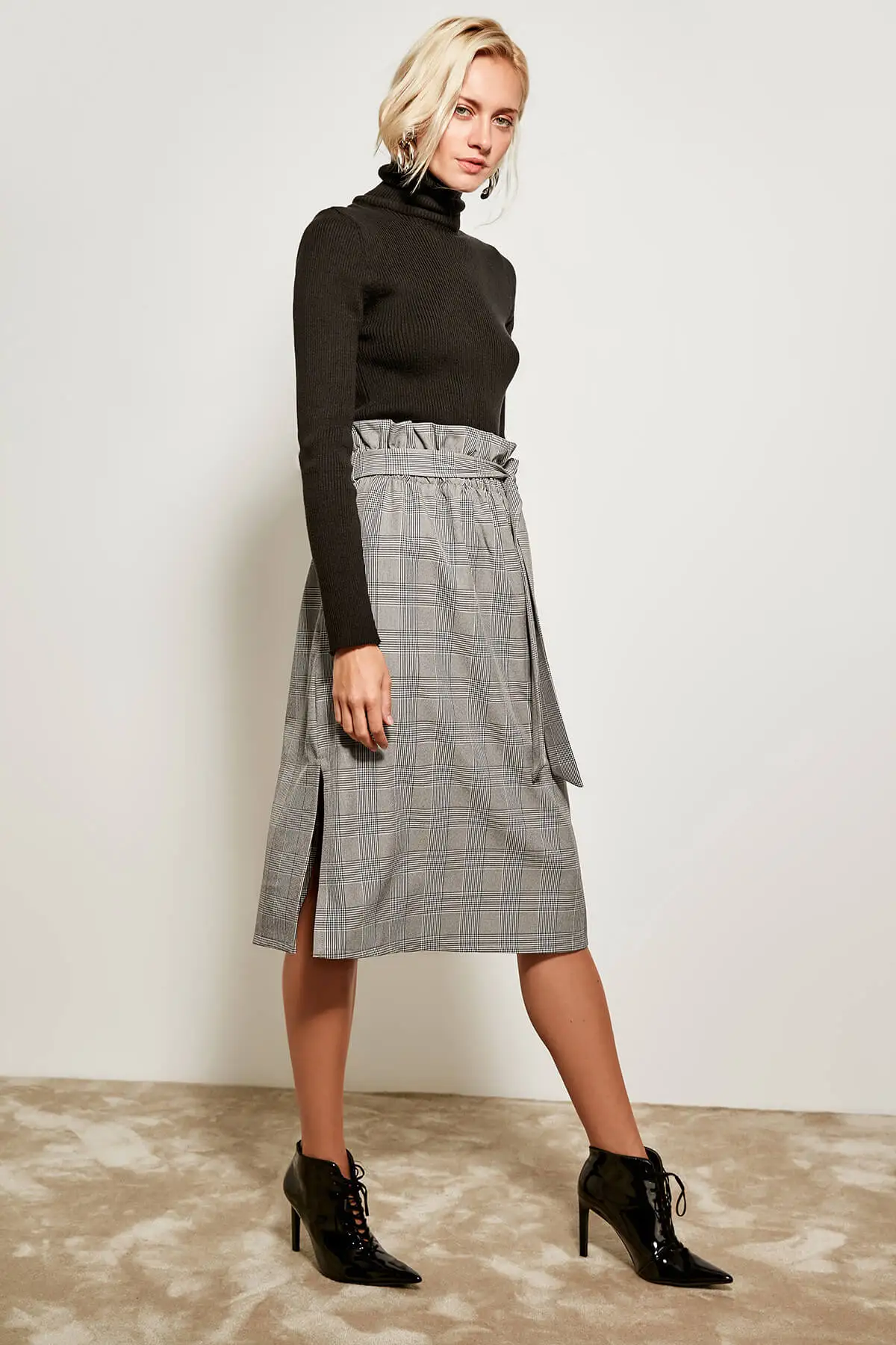 Trendyol Advanced Linking Gray Plaid Skirt Tofaw19tr0007 In Skirts From Womens Clothing On