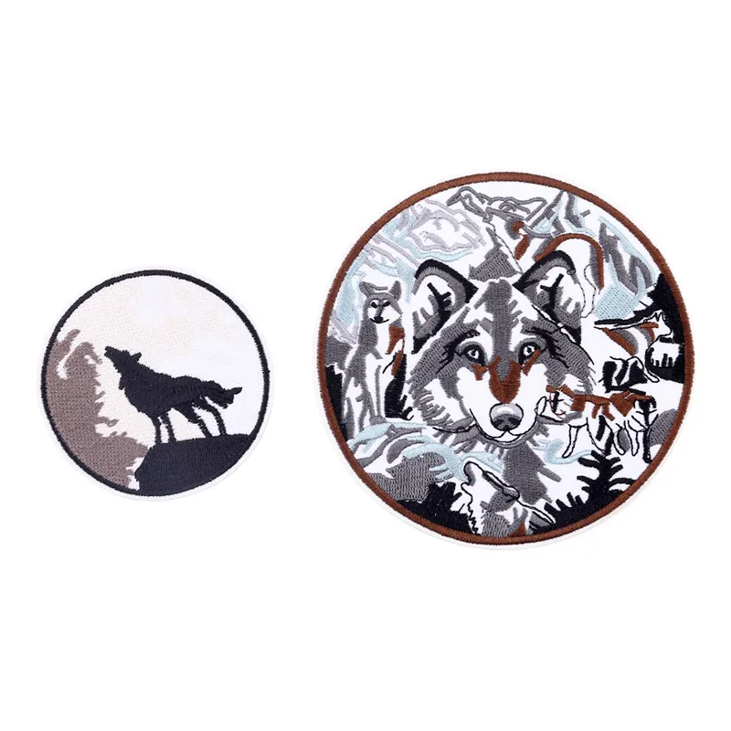 1 PC Rodada Lobo Bordado Patch de Ferro Em Patches Para Vestuário ...