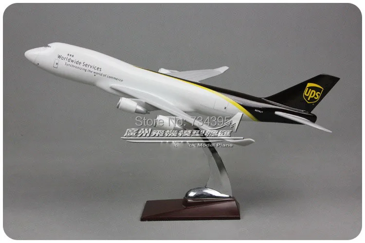 35 cm large United Parcel Service UPS aircraft model Boeing B747 ...