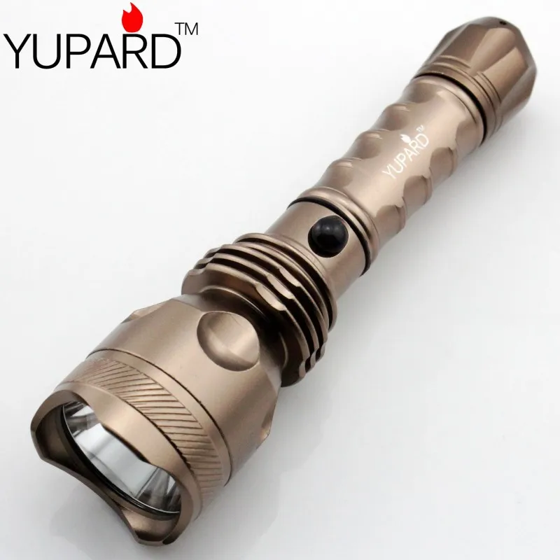 YUPARD 고품질 12W XM L2 LED 손전등 충전식 토치 슈퍼 T6 LED 1x18650 또는 3xAAA 충전식 배터리 ...
