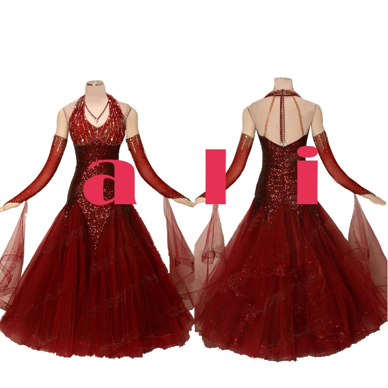 Ternos concorrência desempenho caráter nacional moderno valsa saia ...