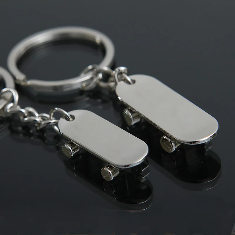 3D MINI SKATEBOARD Keychain Four Wheel Can Turn Couple Key Chain ...