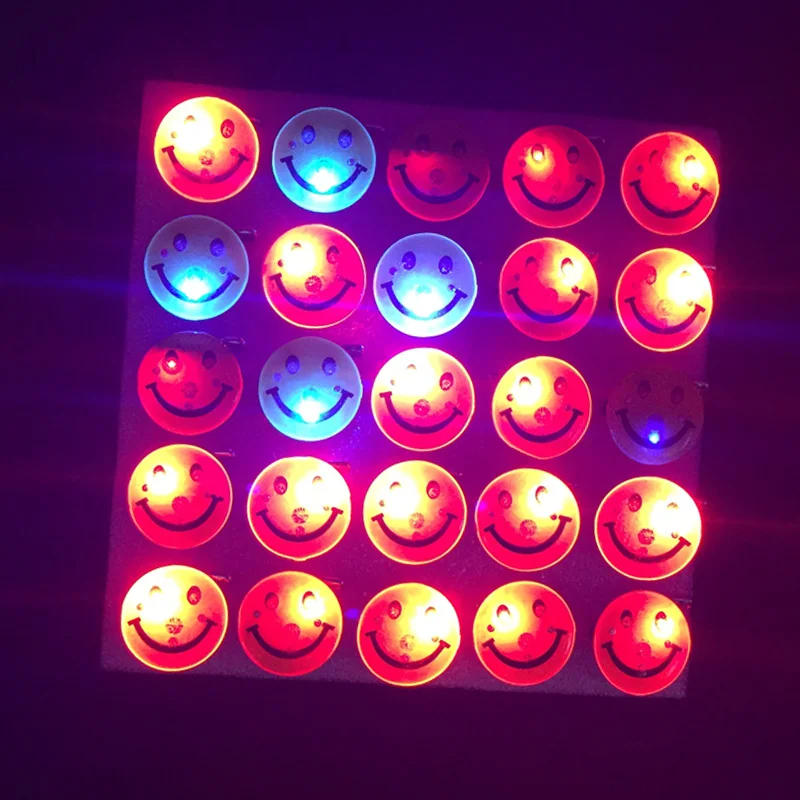 Free Shipping 25pcs/lot Led Smile Face Badges Flashing Broochs Light Up ...