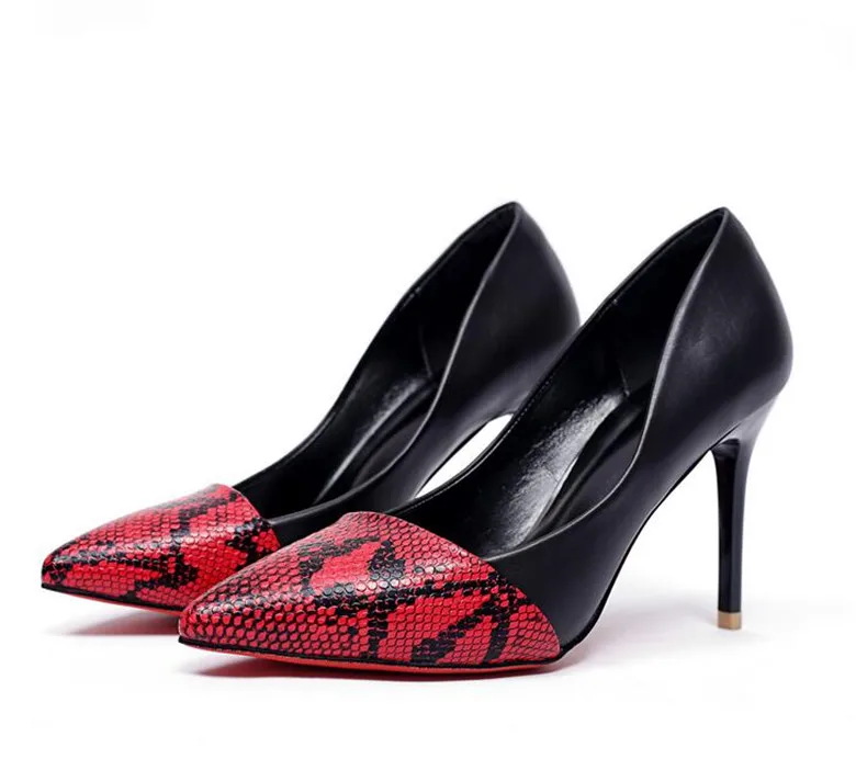 chaussures femmes semelle rouge