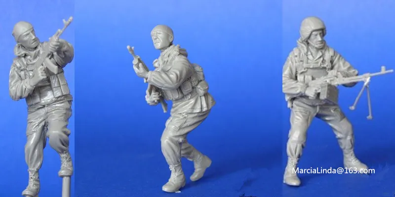 1:35 scale modern Russian soldiers fighting 3 People Chechen war ...