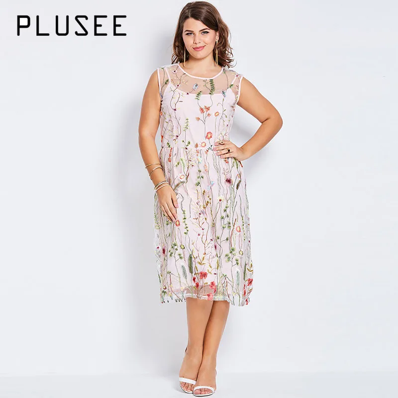 Plusee Plus Size Bohemian Women Boho 2017 Pink Sexy Floral Embroidery Summer Party Gown Large