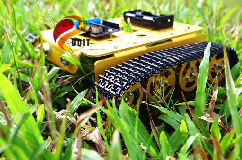 DOIT Wireless WiFi RC Full Metal Tank T300 from NodeMCU ESP8266 ...