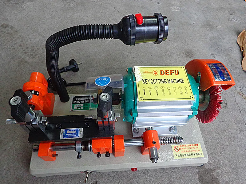 P051 Defu Df 2as Car Key Cutting Machine House Key Cutting Machine