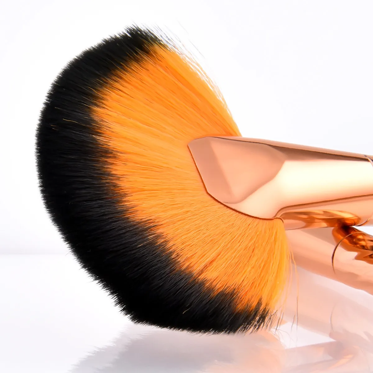 Shell Makeup Brushes Set Gold Power Eye Shadow Brow Lip Concealer Fan ...