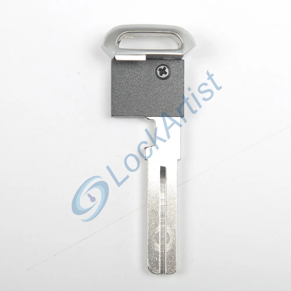 Smart-Key-Blade-For-Trumpchi-Smart-Card-key-Mechanical-Insert-small-key.jpg