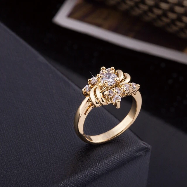 Stylish Gold Rings For Girls
