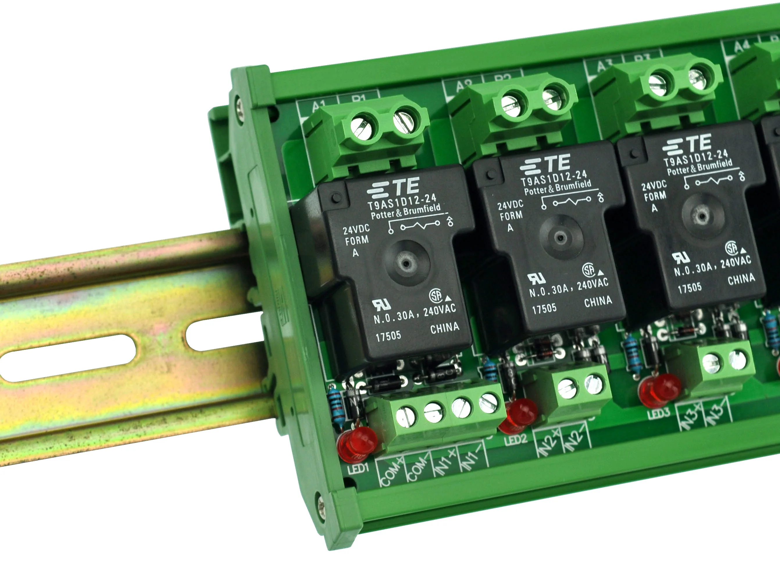 CZH-Labs DIN Rail Mount 24V Passive 8 SPST-NO 30Amp Power Relay Module ...