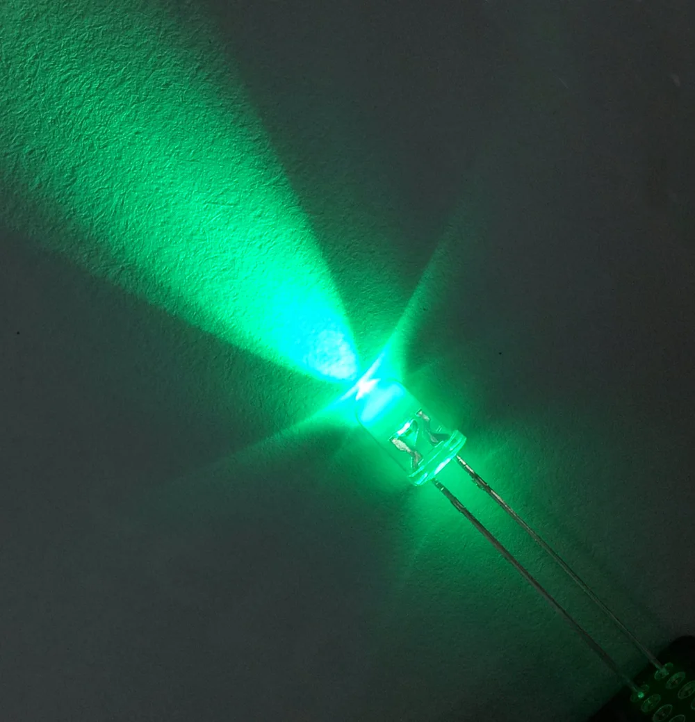 1000pcs/lot dip 5mm Ultra Bright green LED Diode Round Water Clear ...