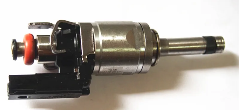 GDI Fuel Injector 31336653 For Volvo S60 S80 V60 V70 XC60 XC70 2.0L ...