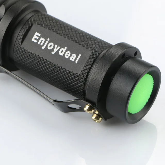 3000 Lumen Led Hordozható, Zoomel – FIXO.hu