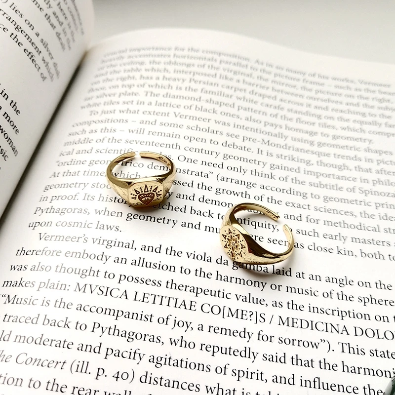 Gold Round Square Abstract Pattern Rings | Muduh Collection