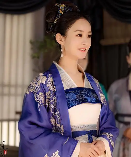 Empress Ki Costumes