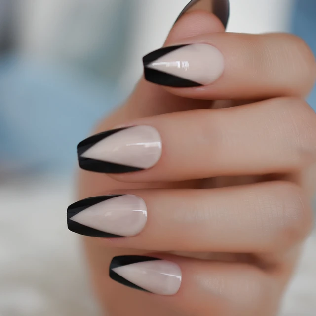 Black Triangle Nails