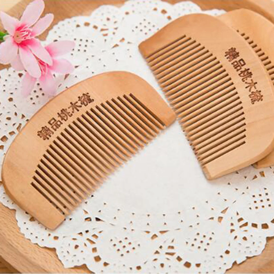 2017 Good Quality Natural Health Peach Wooden Mahogany Comb Present ...
