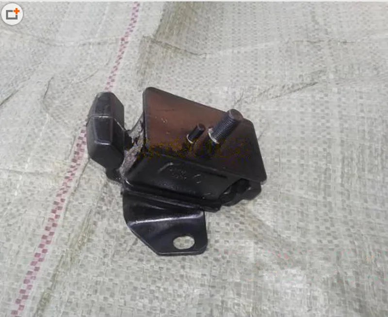 Chassis Parts Front Engine Mount for TOYOTA LAND CRUISER 90 VZJ95/90 ...