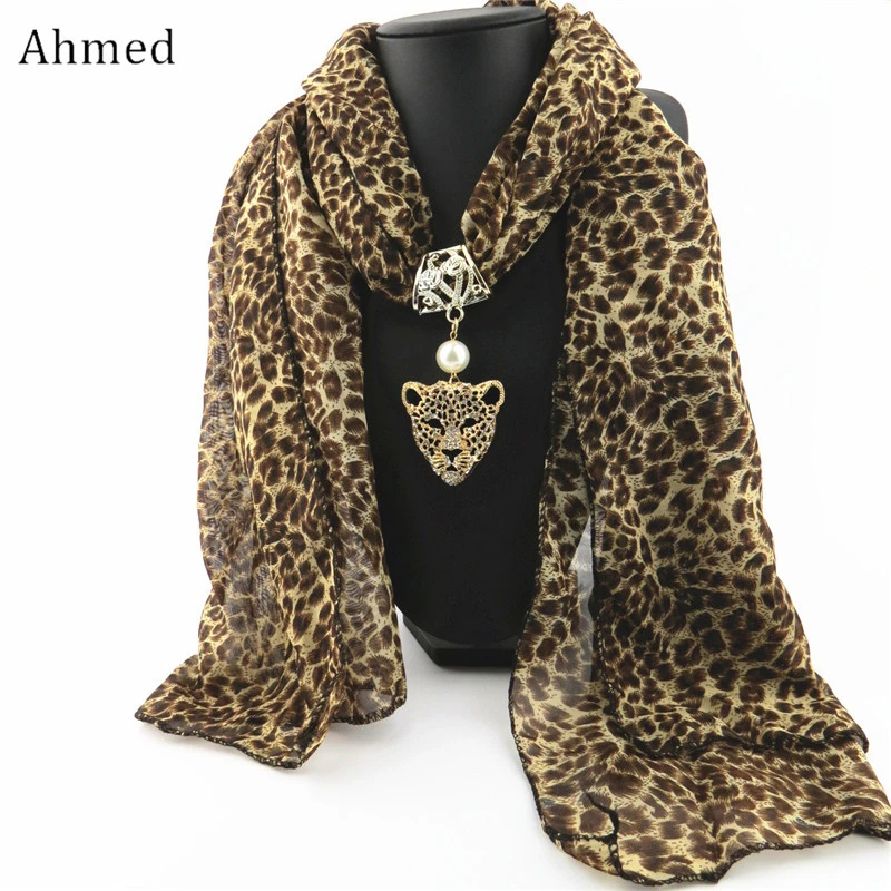 Ahmed Autumn and Winter Fashion Rhinestone Leopard Head Pendant Leopard ...