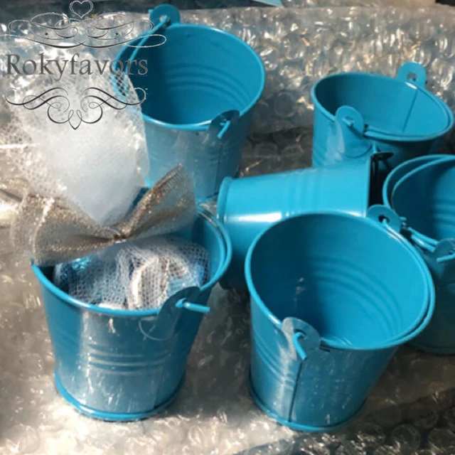 Small Pails For Favors