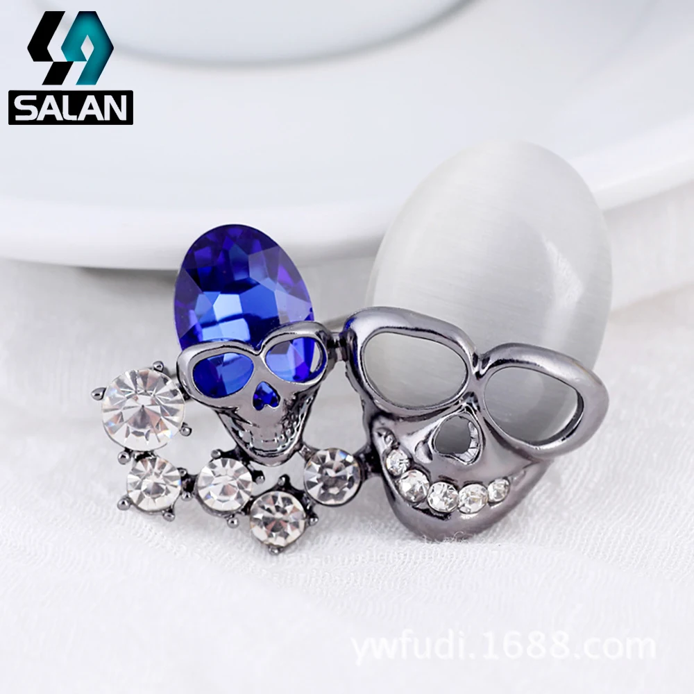 Korean Version Of The Fashion Rhinoceros Skull Chest Brooch Chest ...