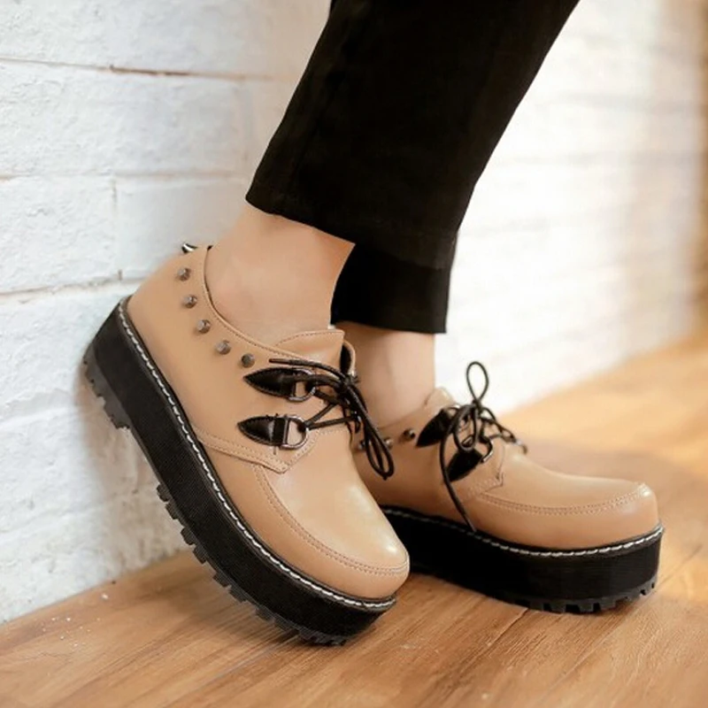 chaussure plateforme style creepers